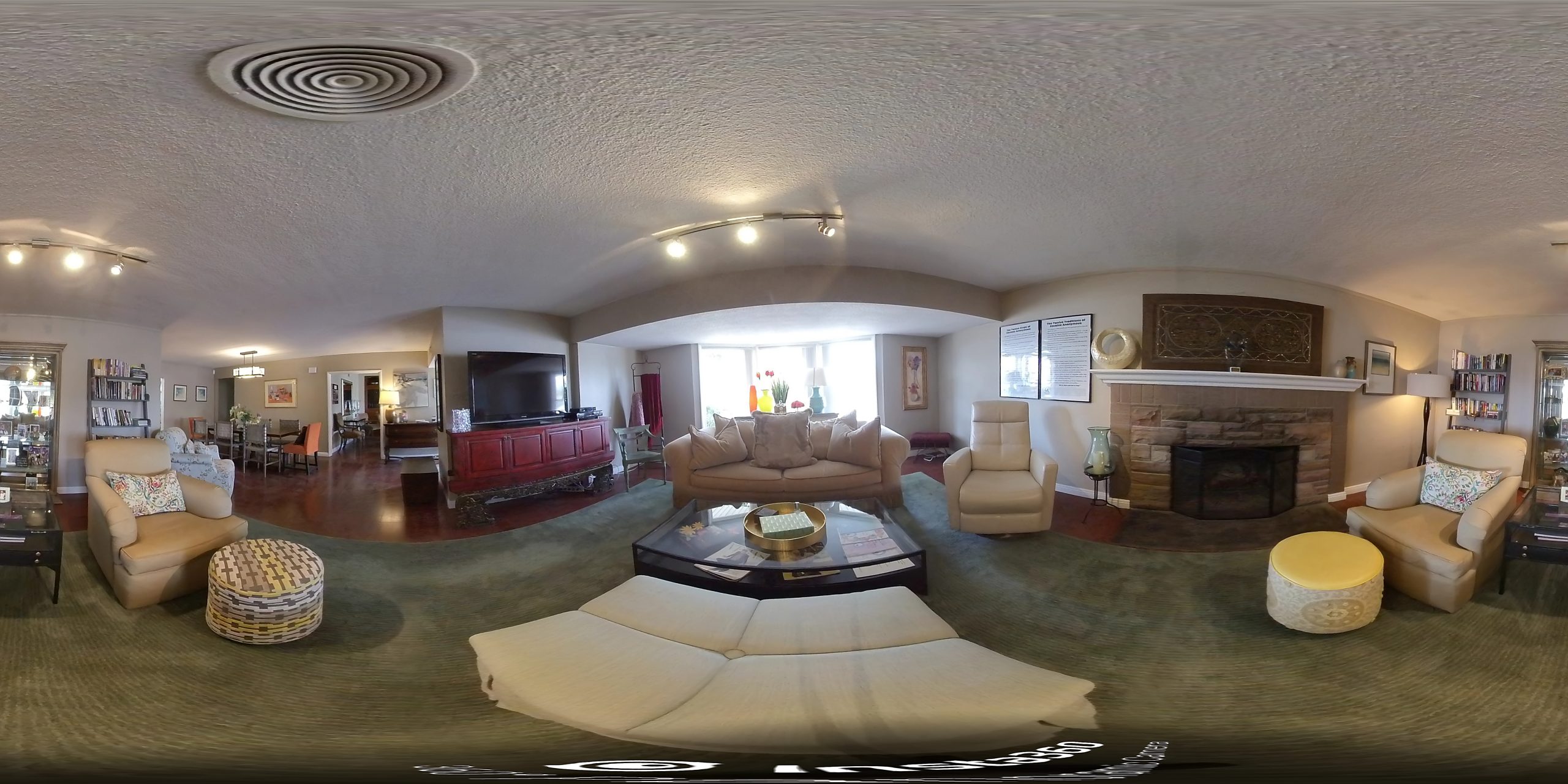 Living at Toni’s House – Virtual Tour – Toni's House