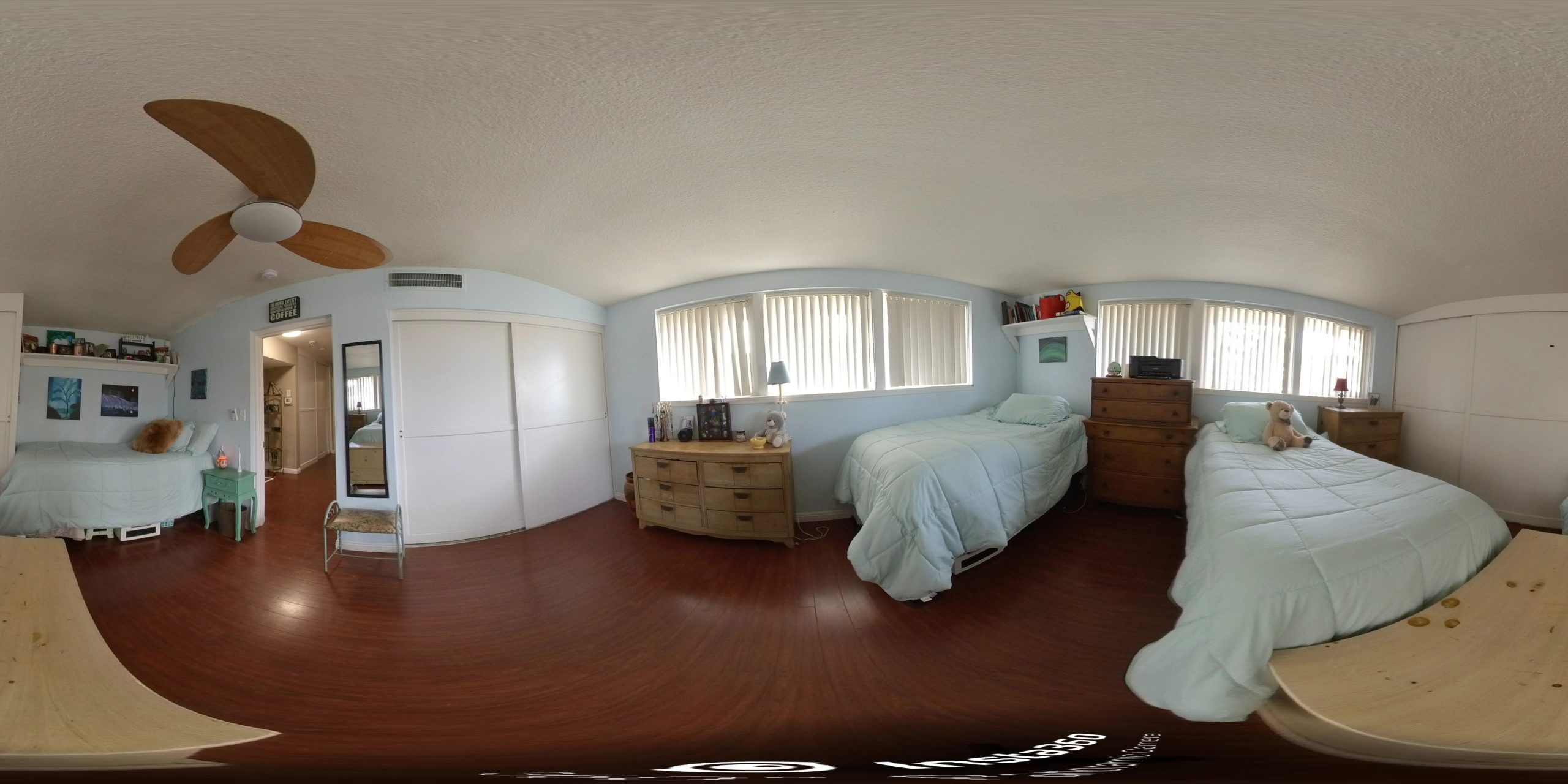 Living at Toni’s House – Virtual Tour – Toni's House